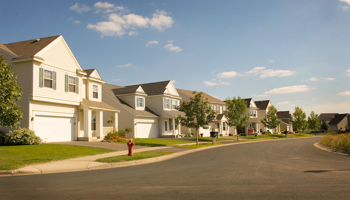 6 Things to Look For When Choosing a Neighborhood